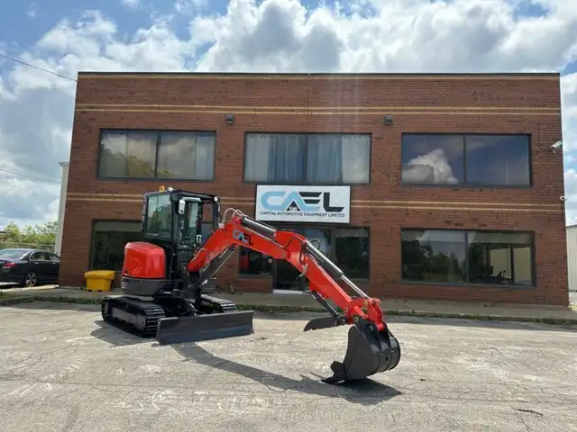 2025 CAEL Excavator 4 ton Zero Turn Hydraulic thumb, swing boom ...