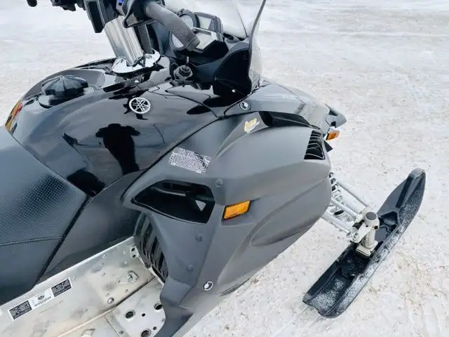 2012 Yamaha RS Vector LTX EPS 137" x 1.25" Track Financing ...