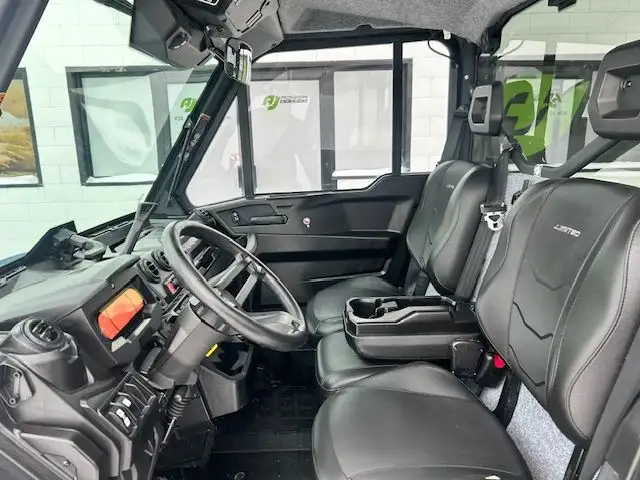 *BLOWOUT PRICE* 2025 CAN-AM DEFENDER LIMITED HD10 | ATVs | Edmonton ...