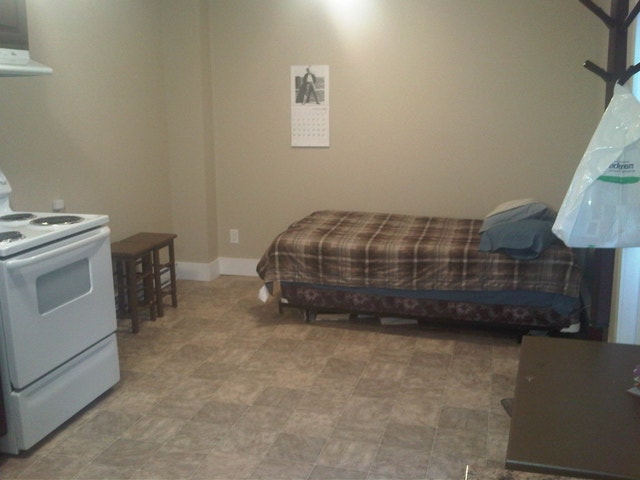 BACHELOR UNIT | Long Term Rentals | Fredericton | Kijiji