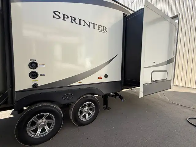 2017 Keystone SPRINTER 29FK | Travel Trailers & Campers | St. Albert ...