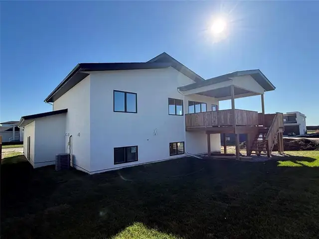 52 Plateau Drive Brandon, Manitoba | Houses for Sale | Brandon | Free ...