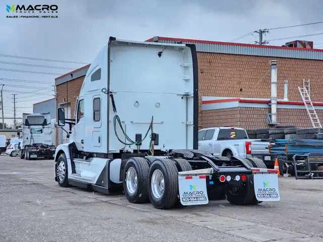2023 Kenworth T680 **467,000KMS** @905-564-2880 | Heavy Trucks ...