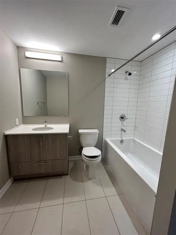 One bed + den (One-month free rent!) | Long Term Rentals | Ottawa ...