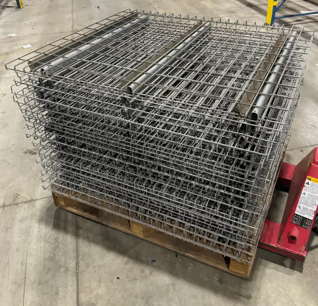 Used Wire mesh decks for pallet racking step beams 42" x 46 ...