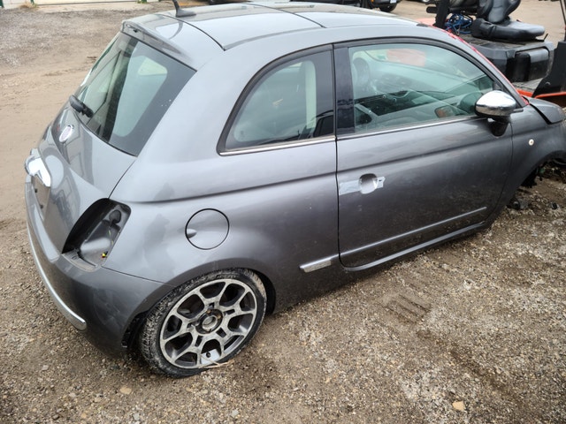 FIAT 500 PARTS / PART OUT | Auto Body Parts | Kitchener / Waterloo | Kijiji