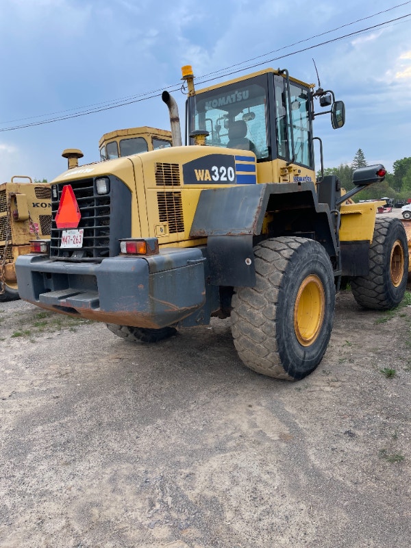 2007 Komatsu WA320 loader | Heavy Equipment | Saint John | Kijiji