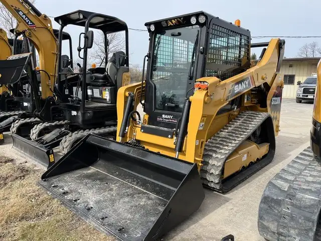 Sany ST230V Track Loader | Heavy Equipment | Hamilton | Free local ...