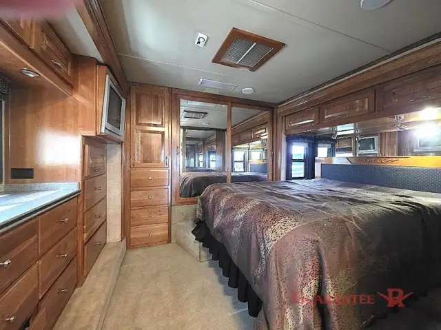 2006 Beaver Monterey 40 Pacifica IV | RVs & Motorhomes | Calgary | Free ...