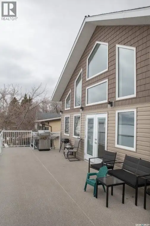 35 Lake AVENUE Jackfish Lake, Saskatchewan | Houses for Sale | Prince ...