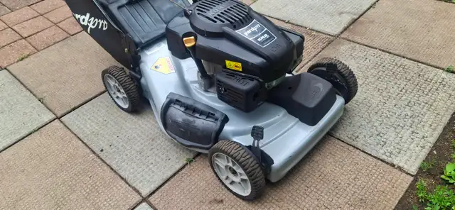 Yard Pro self propelled lawn mower | Lawnmowers & Leaf Blowers | Ottawa ...
