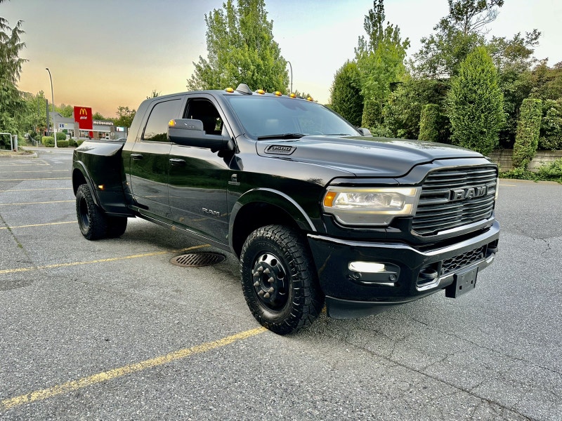 2019 Ram 3500 Laramie Mega Cab Dually 4WD Cummins Diesel | Cars ...