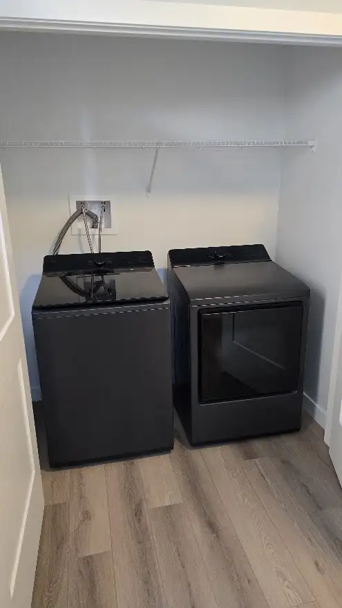 NEW BUILD 3 bdrm Main with ATTACHED garage Timberlands Red Deer | Long ...