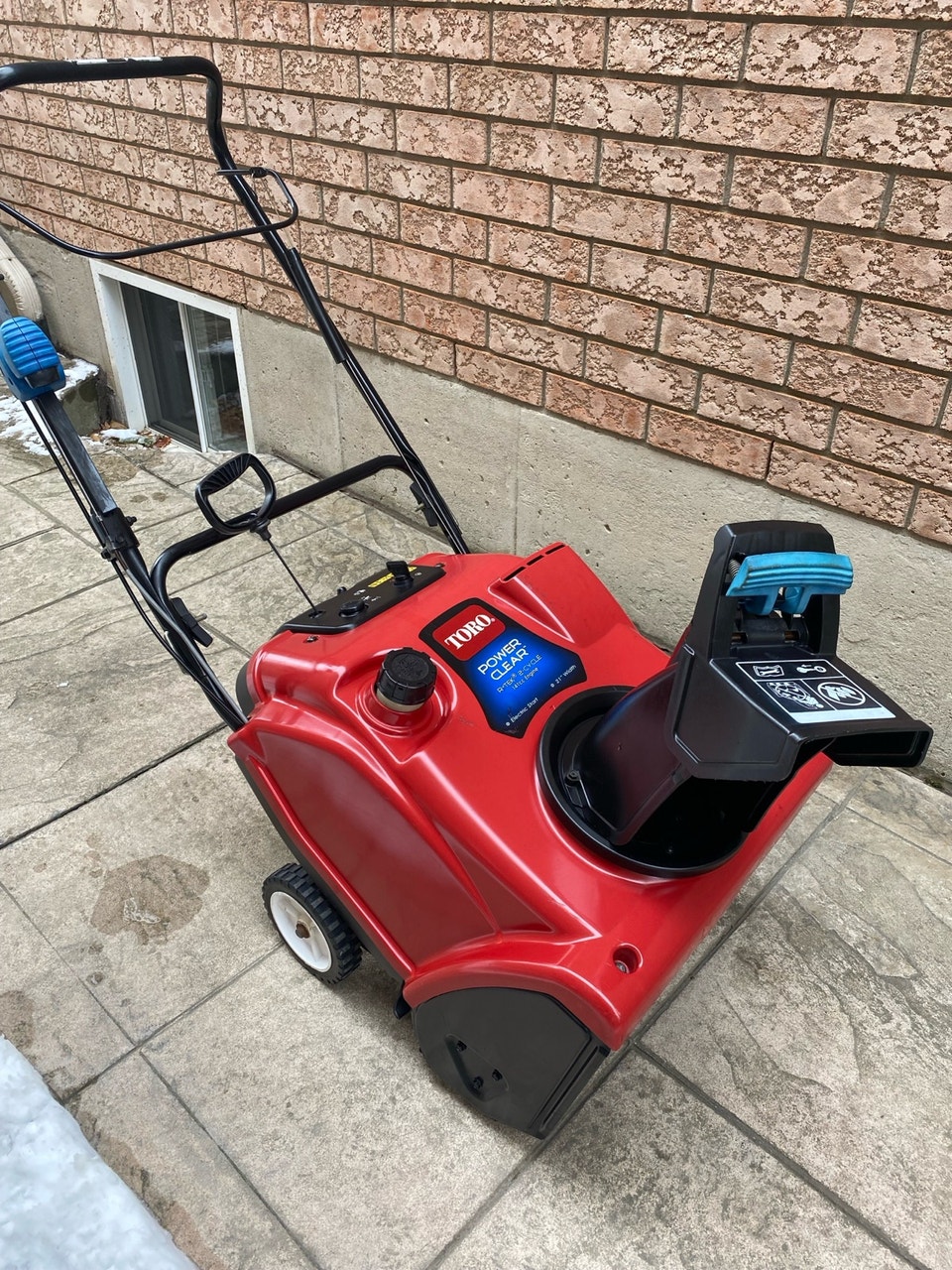 Toro R*Tek 141cc Single Stage Snowblower | Snowblowers | Hamilton | Free local classifieds - Kijiji