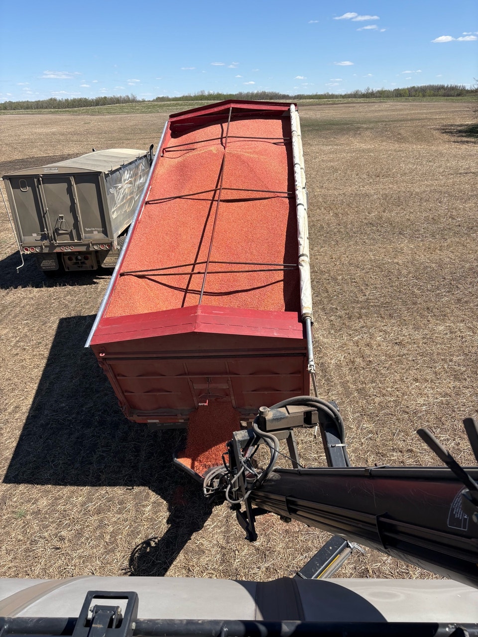 grain truck | Farming Equipment | Red Deer | Free local classifieds - Kijiji