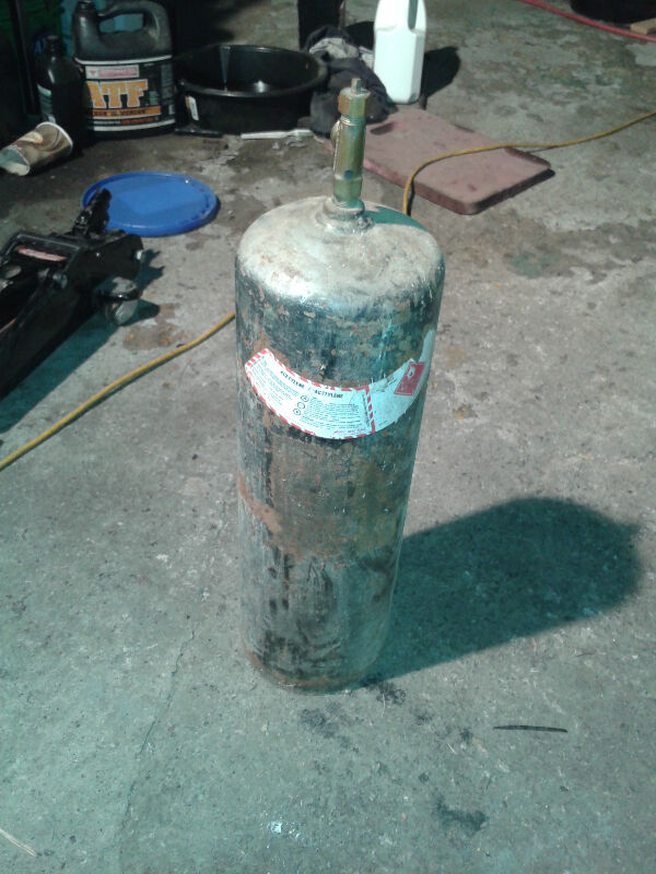 Empty 40 Cu/Ft [ B ] Acetylene Welding/Cutting Gas Tank | Power Tools ...