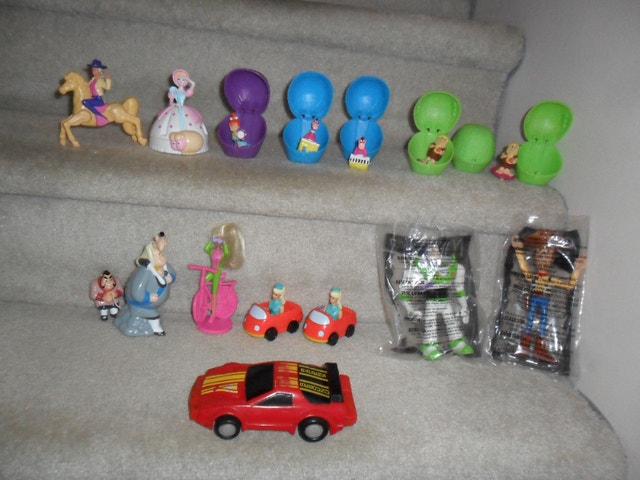 1990"s Kid toys, Denny's , DQ, McD"s etc Lot 4 $5 ea. Flintstone | Arts ...