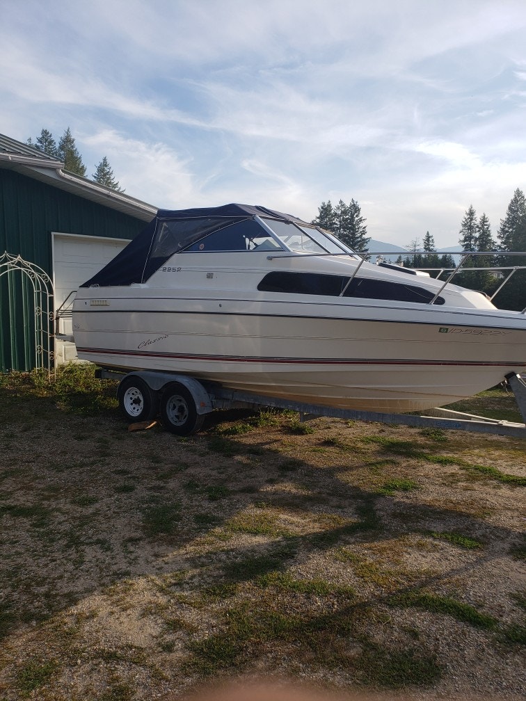 JUST REDUCE,D - Classic Bayliner Cabin Cruiser ready to go ...