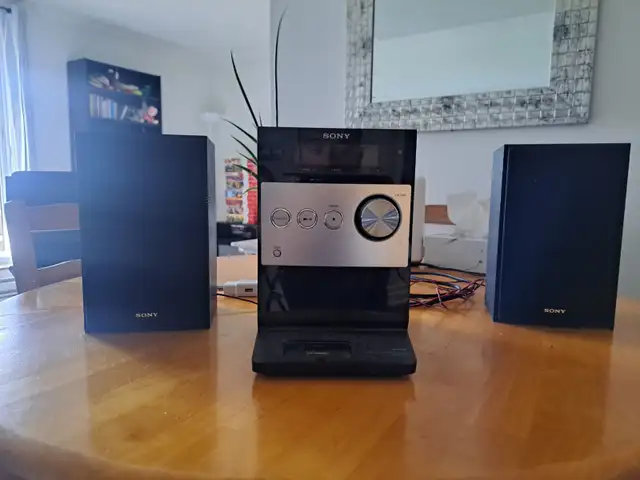 Sony Stereo System – CD Player, Radio & iPod/iPhone Dock – $50 | Stereo ...