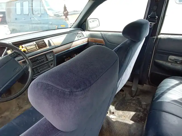 1993 Ford Crown Victoria P71 | Classic Cars | Red Deer | Free local ...