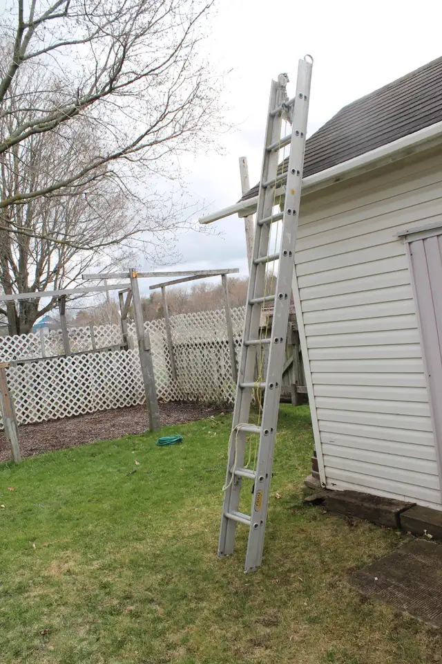 For Sale 24 Foot extension ladder | Ladders & Scaffolding | Saint John ...