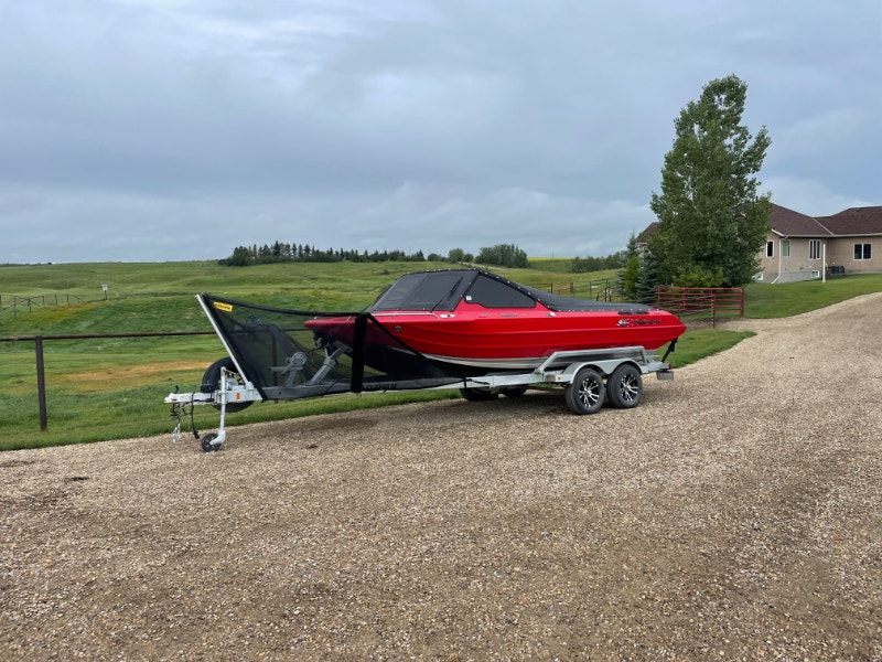 2022 FIREFISH CONVICT | Powerboats & Motorboats | Red Deer | Kijiji