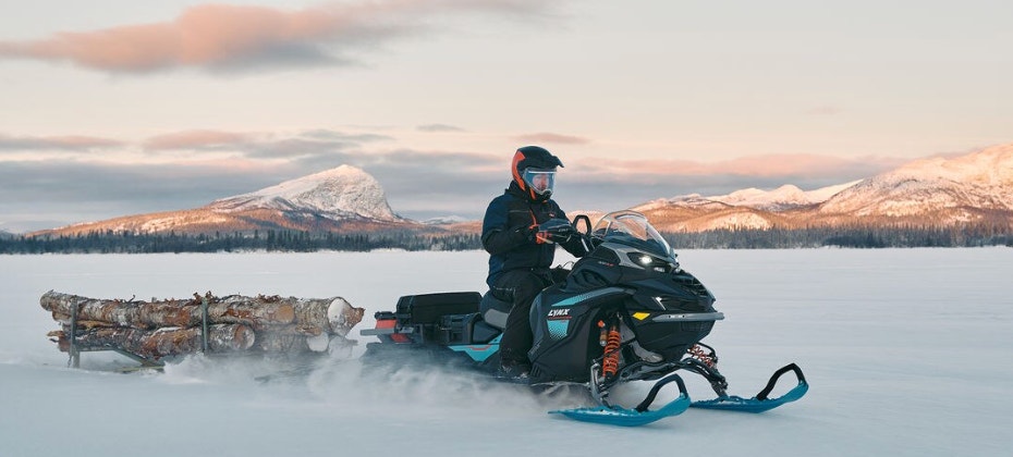 2026 Lynx Commander Powdermax | Snowmobiles | Lethbridge | Free local ...