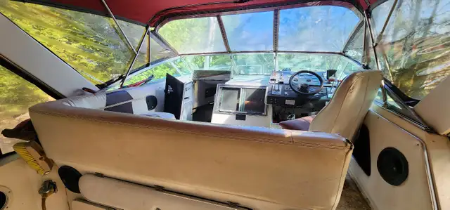 1987 Sun Runner Boat 276 | Powerboats & Motorboats | Barrie | Free ...