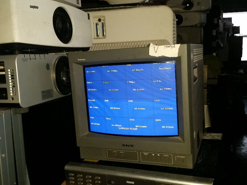 sony pvm-14n5u retro gaming monitor MANY pvm including large one ...