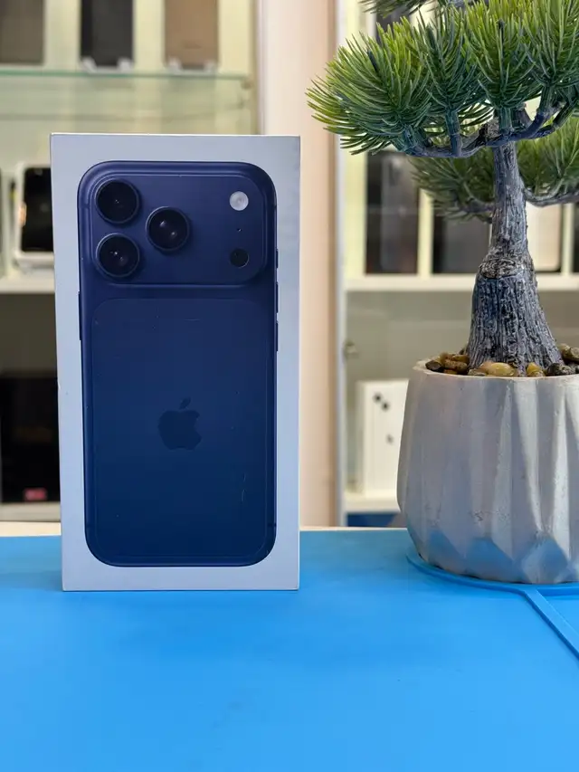 Apple iPhone 17 Pro - Brand New | Cell Phones | Ottawa | Free local ...