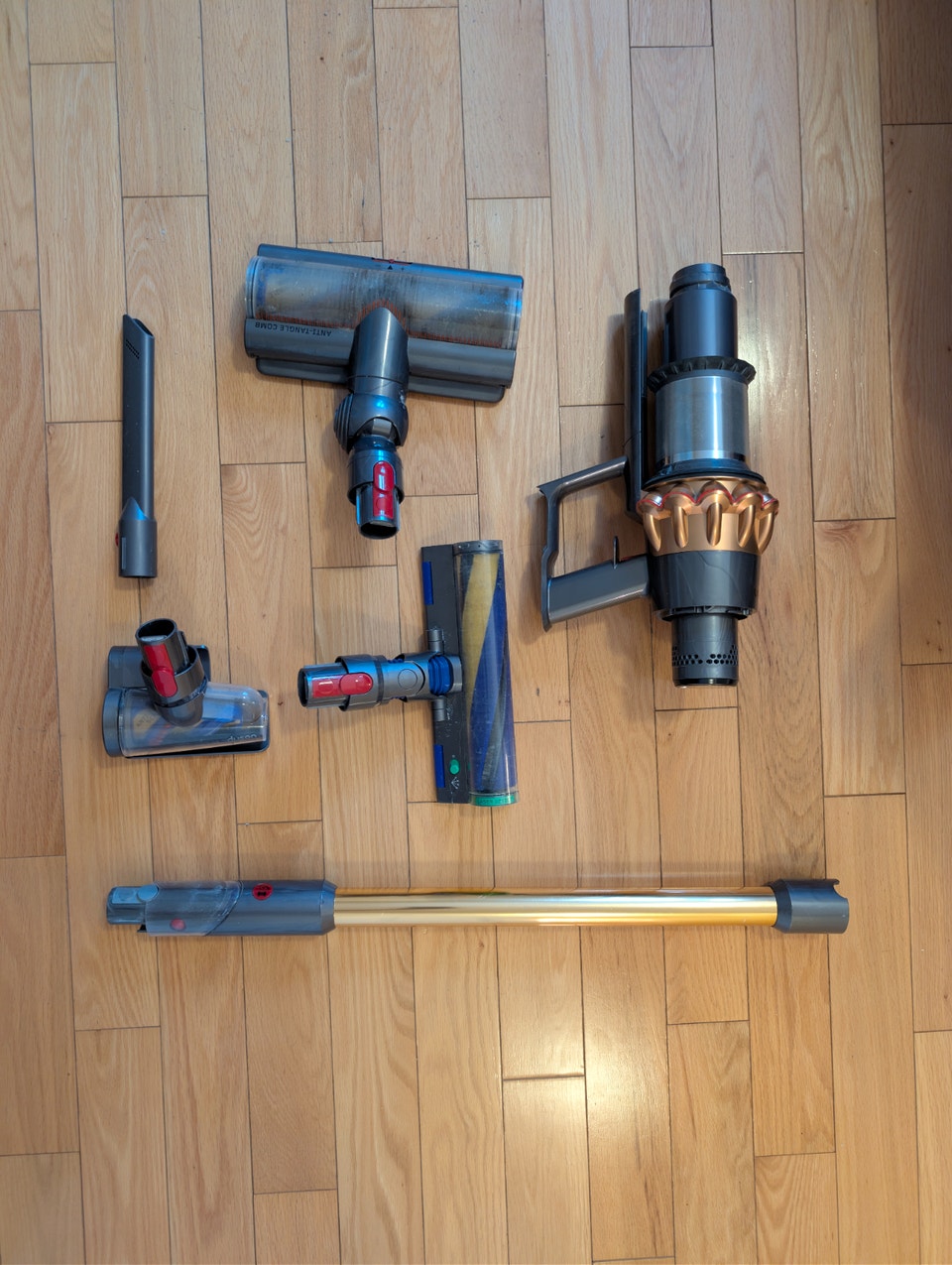 Dyson V15 Detect Cordless Stick Vacuum - Yellow/Nickel | Vacuums | City ...