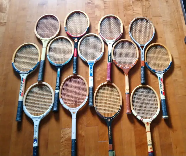 Raquettes de Tennis Vintage en bois | Tennis & Racquet | Laval / North ...