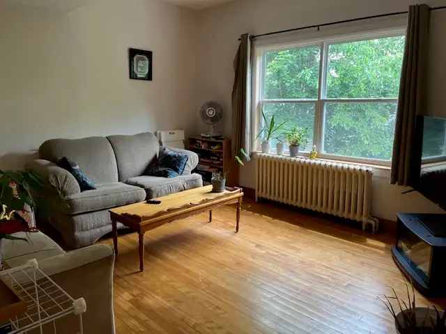 BEDROOM SUITES in ALL FEMALES 3 BEDROOM APARTMENT | Long Term Rentals ...