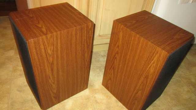 Paradigm Performance SERIES - TITAN BOOKSHELF SPEAKERS | Speakers | St ...