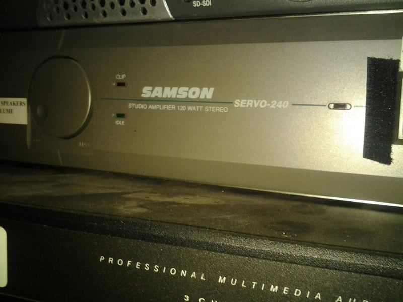 Samson Servo-240 240w pro power amplifier 9000+pcMAC printer | Chaînes ...