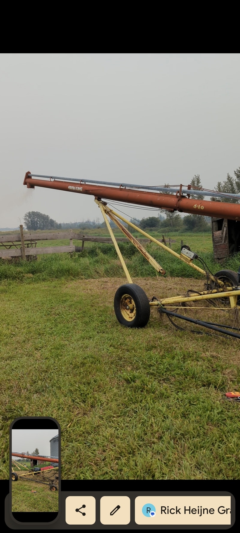 Auger -846 Farm King with Hydraulics | Farming Equipment | St. Albert ...