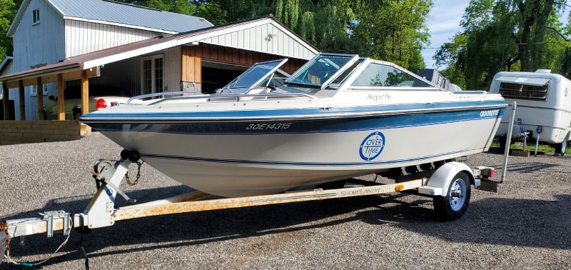 Cadorette 16' Bowrider w/ 90hp Yamaha Outboard | Powerboats ...