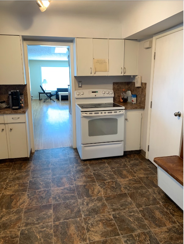Room for rent in Windsor Park (5mins walk to the UofA Eng bldg) | Room ...