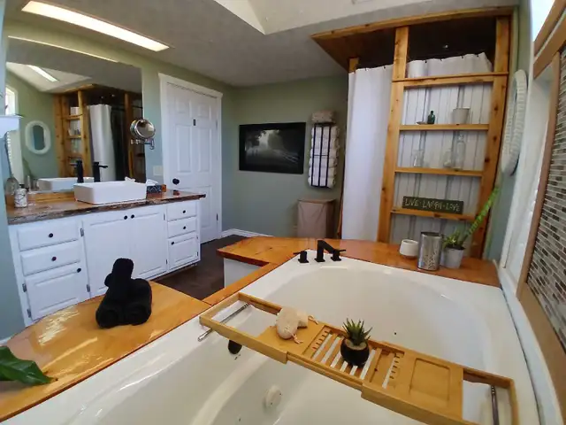 Chalet on the Ridge (Crabbe Mountain) | Houses for Sale | Fredericton ...