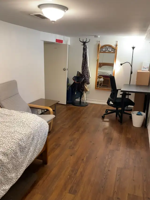 Mar.1st-Female Flatmate Wanted Near Cedarvale Subway Station | Room ...