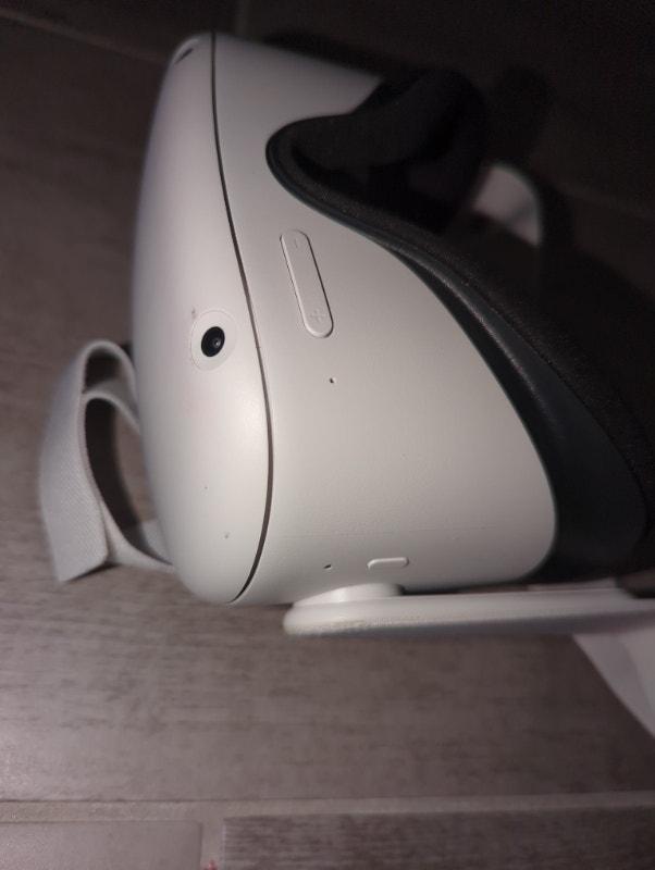 VR Meta Quest 2 (BRAND NEW occulus) | Other | Windsor Region | Kijiji