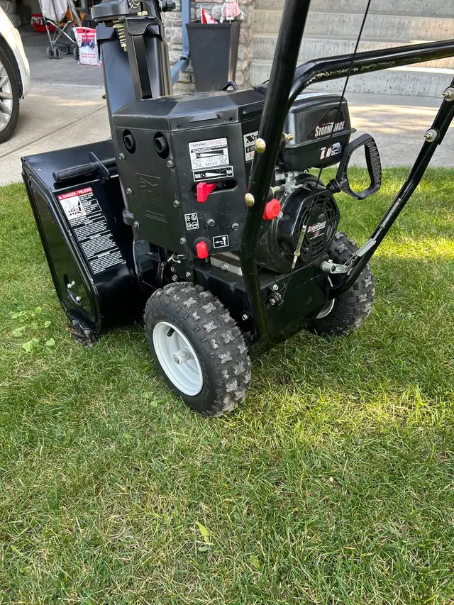 24” Snow Blower - Delivered in Calgary! | Snowblowers | Calgary | Free ...