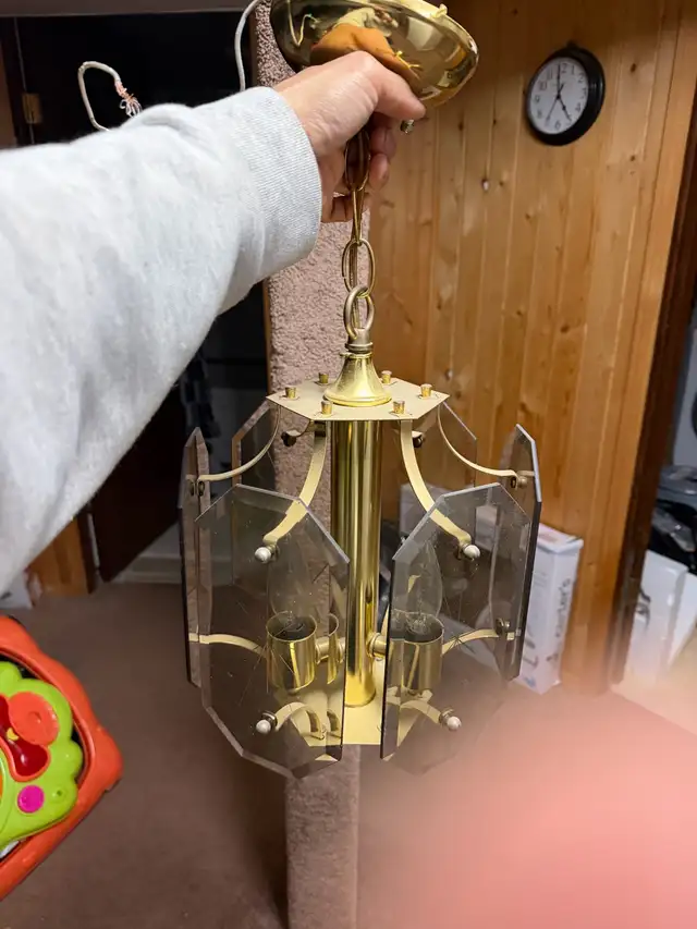 FREE FREE FREE CEILING LIGHTS | Indoor Lighting & Fans | Saskatoon ...