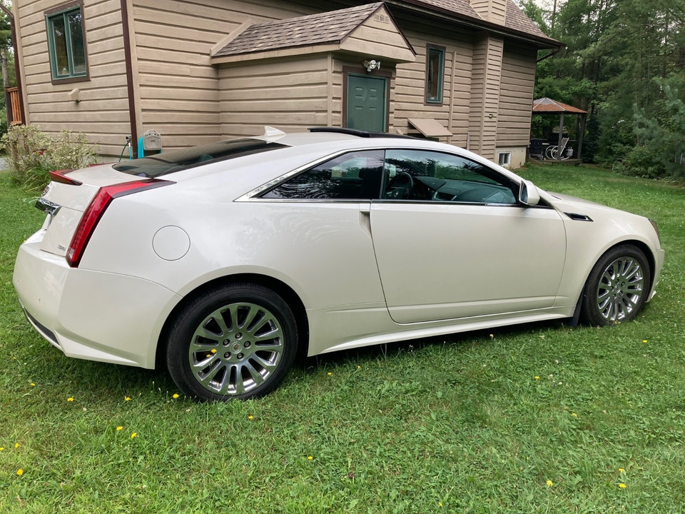 Cadillac CTS4 Coupe Performance AWD 2011 White Diamond Pearl | Cars ...