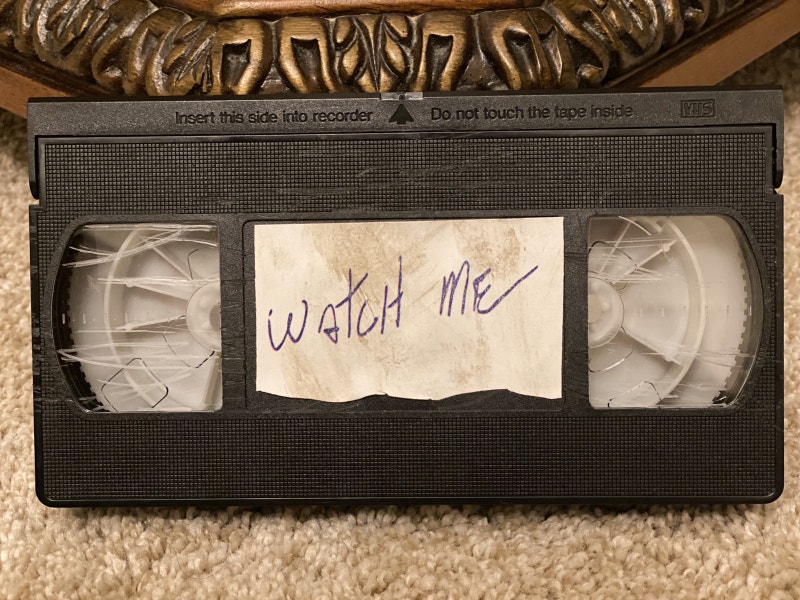 The Ring Horror VHS 'Watch Me' Tape Prop Replica | Arts & Collectibles ...