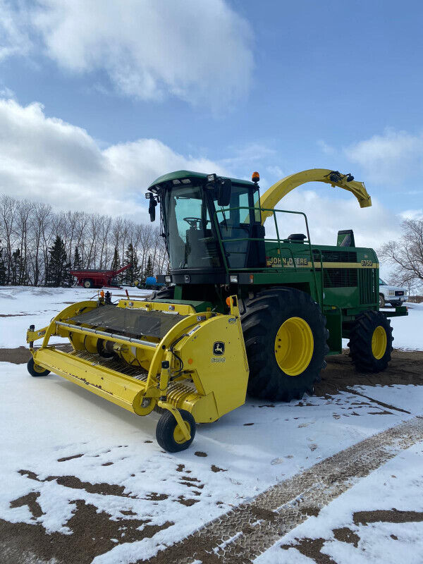 john deere 6750 silage chopper | Farming Equipment | Saskatoon | Kijiji