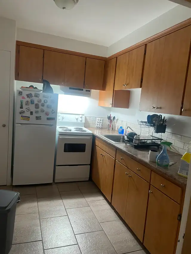 CESSION DE BAIL: 3 et demi sur COTE DES NEIGES (FOREST-HILL) | Long ...