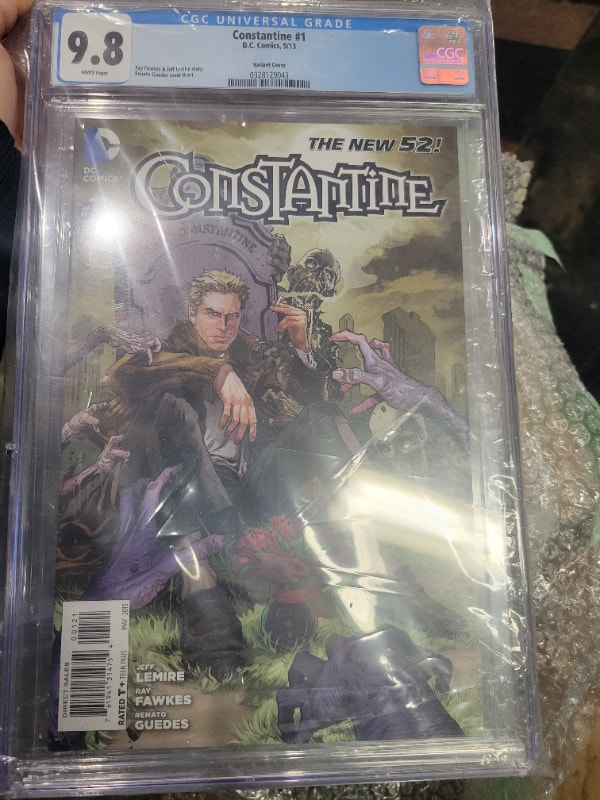 CONSTANTINE#1 THE NEW 52 SERIES 9.8 CGG WHITE PAGES (rare cover ...