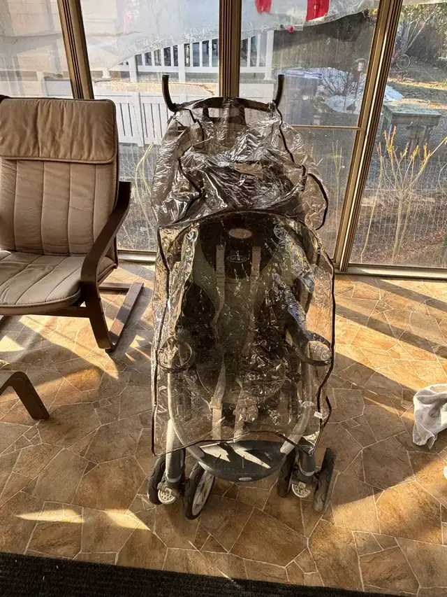 Poussette Graco | Strollers, Carriers & Car Seats | Québec City | Free ...