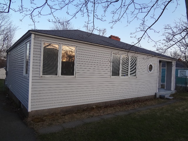 Furnished room at MUN entrance | Room Rentals & Roommates | St. John's ...